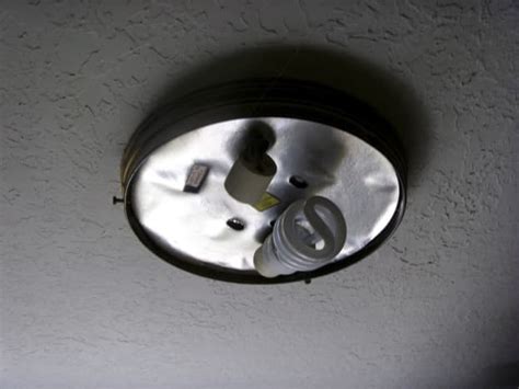 How To Replace A Ceiling Light Fixture HubPages