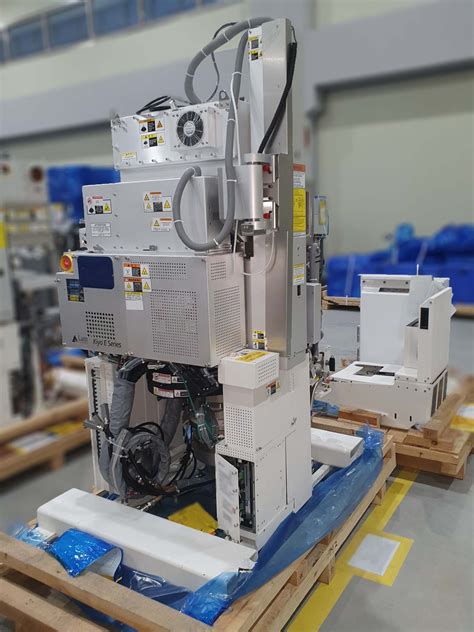 Lam Research 2300 E5 Kiyo 蝕刻機 光阻清洗機 用於銷售價格 9409252 從 Cae 購買