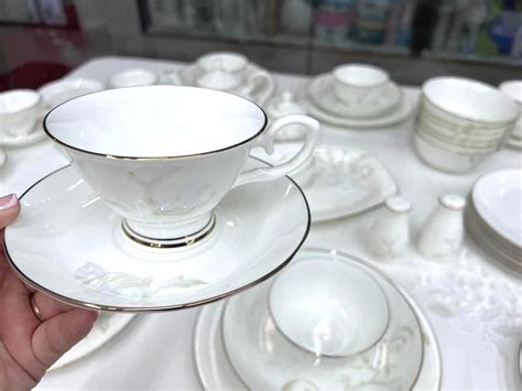 Mandaa Home Үнэ 950 000төг 6 хүний гангар шаазан хоолны сэт 51 ширхэг иж бүрдэл 🙏🤗 ️ 🔸Шөлний