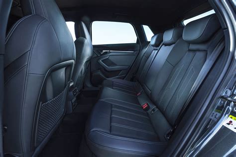 Audi A Interior Layout Dashboard Infotainment Parkers Audi A Interior Layout Dashboard Infotainment Parkers