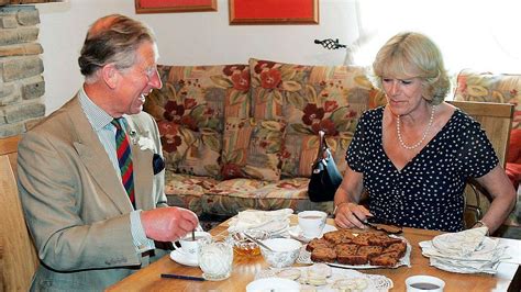 Charles Iii à Table Voici Ce Que Mange Le Roi Vanity Fair