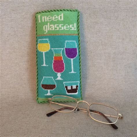 Needlepoint Eyeglass Case Finish