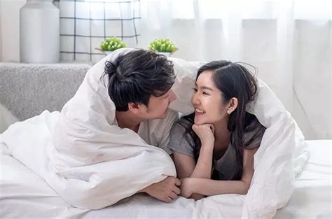 Hal Yang Terjadi Pada Tubuh Saat Lama Tidak Berhubungan Intim