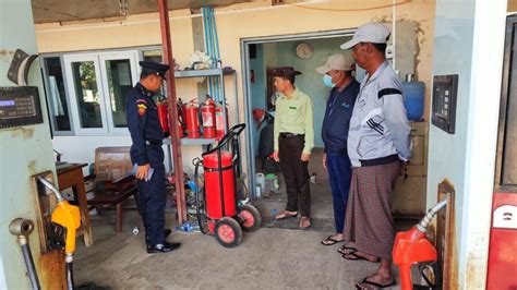 မြစ်သားမြို့နယ်အတွင်းရှိ စက်သုံးဆီအရောင်းဆိုင်များသို့ မီးဘေးအန္တရာယ်ကြိုတင်ကာကွယ်ရေးကွင်းဆင