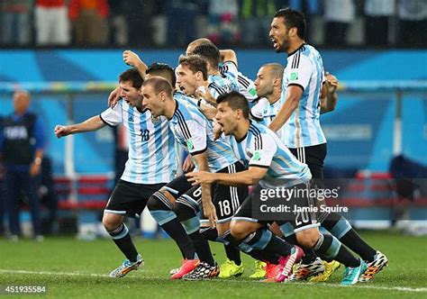 Zabaleta Messi Photos And Premium High Res Pictures Getty Images