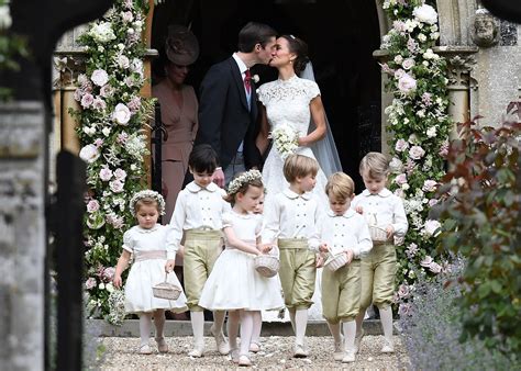 Pippa Middleton Wedding In Pictures Stunning Bride Marries James