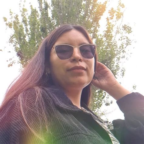 Sofía Lorena Sofiia Lorenn • Threads Say More