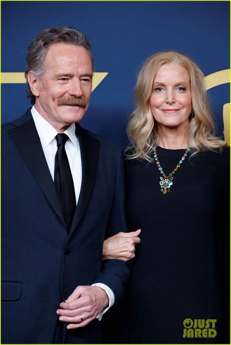 Anna Gunn 2024 Breaking Bad Cast Reunites For Cheesy Bit At 2024 Sag