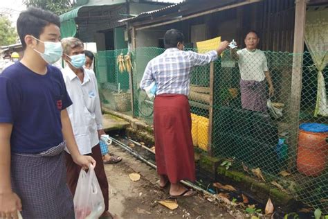 မြောက်ဥက္ကလာပမြိုနယ် ဂရပ်ကွက်အတွင်း ပြည်သူများအား Mask တပ်ဆင်ရန