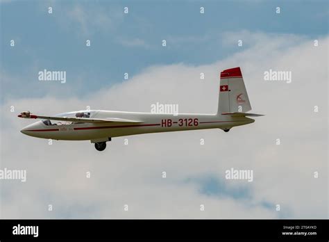 Speck Fehraltorf Zurich Switzerland July 2 2023 Swift S 1 Acrobatic Glider Is Performing