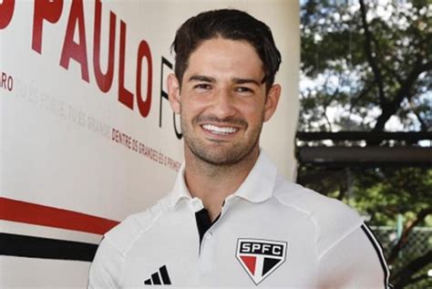 Alexandre Pato Área Vip