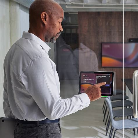 Cisco Singapore Cisco Video Conferencing Cisco Webex Room Cisco Webex Room Navigator For