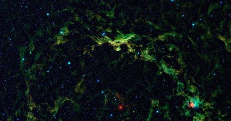 Vega Astronotki Układ Potrójny Gw Ori I Jego Dysk Okołogwiazdowy