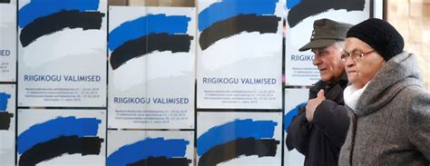 Igaunijā slēgs tirdzniecības centrus publiskās vietās ne vairāk kā divi cilvēki kopā Diena