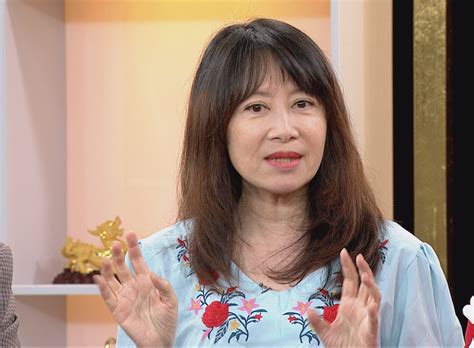 蕭裔芬不知死活建議郭董除斑 我的中時娛樂 翻爆