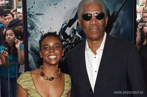 Новости Шоу бизнеса Внучку актера Моргана Фримана Идену Хайнс зарезали во время изгнания бесов