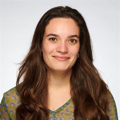 Tara Van Bussel Rebelgroup