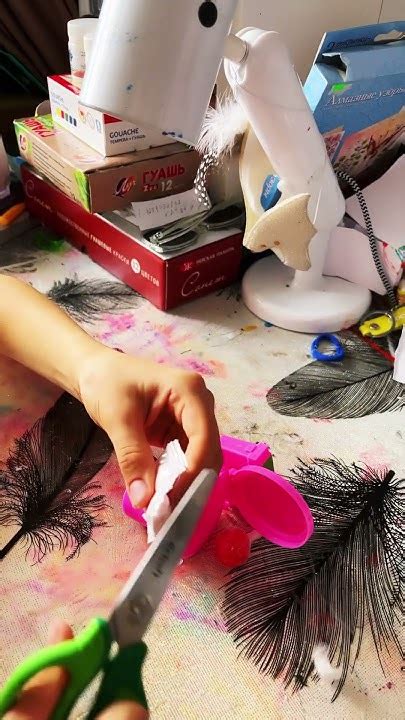 Порошок съедобный в унитазе и макаешь чупик Youtube