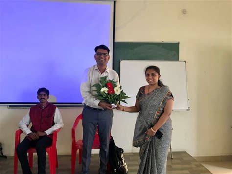 Kle Bca College Nipani On Linkedin Day 1 Training Session Oncommunication And Employability