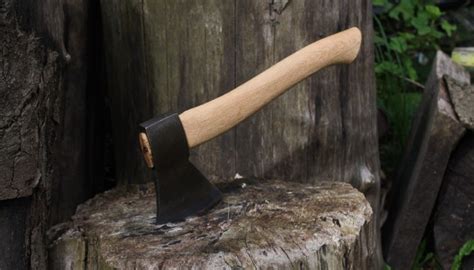What Does It Mean To Dream About An Axe