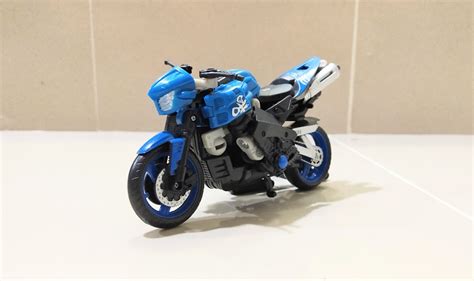 Transformers Movie Rotf Chromia Mint Hobbies And Toys Toys And Games On Carousell