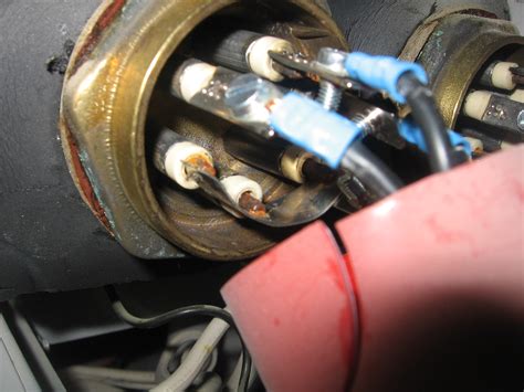 Бойлер със сух нагревател