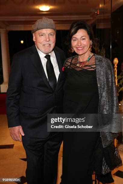 Malgosia Tomassi Photos And Premium High Res Pictures Getty Images