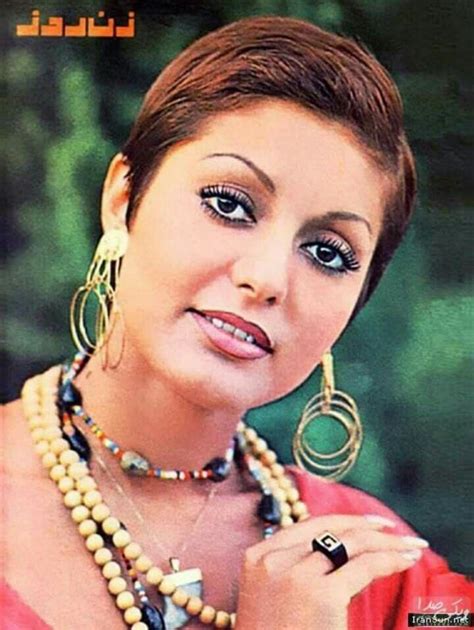 دانلود آهنگ قصه گوی پیر شهر از بانو گوگوش بهترین کیفیت طرفداری