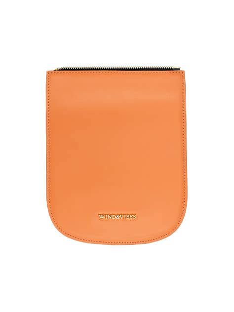 Classic Peach Wind And Vibes