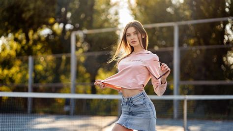 3840x2160 Girl Outdoors 4k Hd 4k Wallpapersimagesbackgroundsphotos