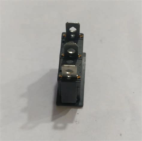 Kcd3 Red 3 Pin On Off On At ₹ 8piece In New Delhi Id 2854121237462