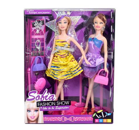 Beautiful Pair Of Sofia Barbie Dolls In Party Dress With Bags Necklaces Comb 2 Pcs Set