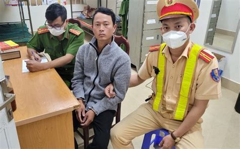 HIẾP DÂM EM GÁI CÙNG MẸ KHÁC CHA tin tức Mới nhất Bắt đối tượng hiếp