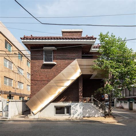 Brick Naked STPMJ Architectural Review