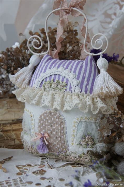 Текстильный Домик подвеска с вышивкой Оберег в интернет магазине на Ярмарке Мастеров