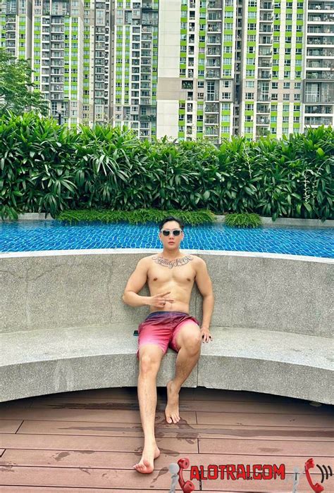 Trai Gym Ch I D M T Nh C M Sex Qu N L I V D Ng Ng I Gym Chu N Cao R O P Trai Alotrai Com