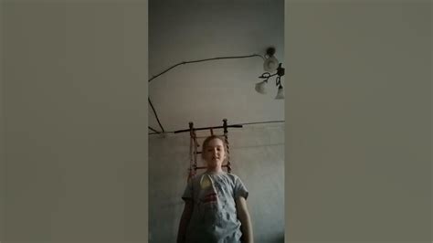 насчёт раз два три по нам побегут мурашки я и ты мы супер пупер краски Youtube