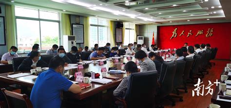梅州平远：落实防控措施 织牢严密防线疫情人员会议