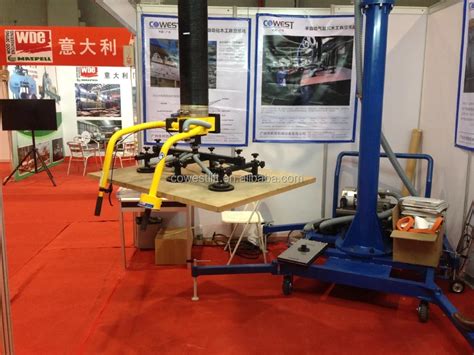 유리제 윤이 나는물자 취급을 위한 움직일 수 있는 진공 기중기 Buy 진공 리프터이동식 진공 리프터진공 유리 트롤리 Product On