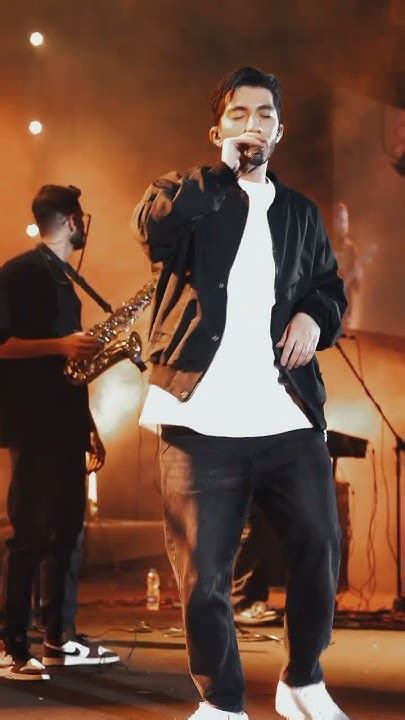 اولین کنسرت د دان 25 بهمن تهران Youtube