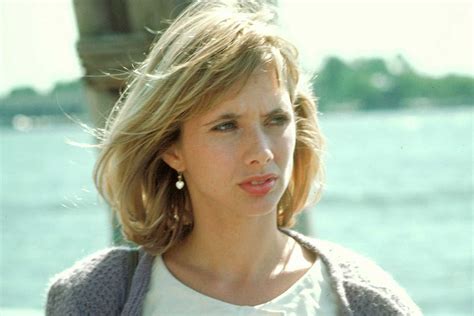 Why Rosanna Arquette Wasnt Invited To The Premiere Of Desperately