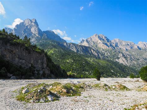 Zauberhaftes Valbona Tal - Wandern in den Albanischen Alpen