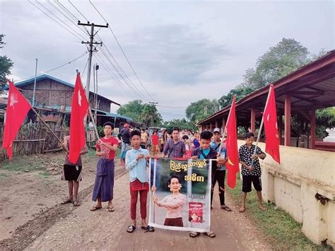 တော်လှန်ရေး အတွက် လုပ်နေတာငါတို့ သရဏဂုံ မတင်နိုင်ဘူး မင်တို့ သတ်ရင