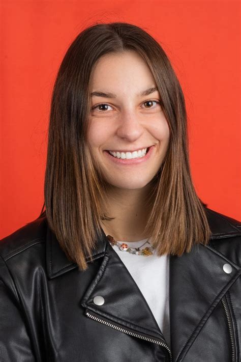 Claire Coders Instagram Twitter And Facebook On Idcrawl