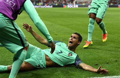 Soccer Players Page 3 Lpsg