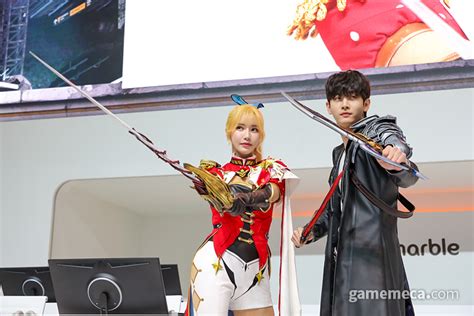 현실에 나타난 캐릭터 넷마블 지스타 코스프레 공개 현실에 나타난 캐릭터 넷마블 지스타 코스프레 공개