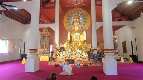 치앙마이 한달살기 111 왓 프라싱 Wat Phra Singh 05 14c 고대 필사본 05 대웅전 입장료 20바트 900원 05 해외혼행 08일차 111 Chiang