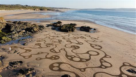 Where One Man And His Rake Sand Artist Chris Howarth