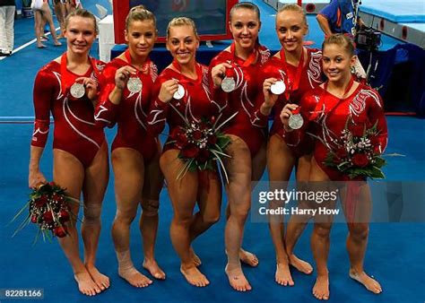 Samantha Peszek Fotografías E Imágenes De Stock Getty Images