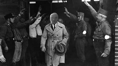 Реакция деда на осудительные донаты Youtube